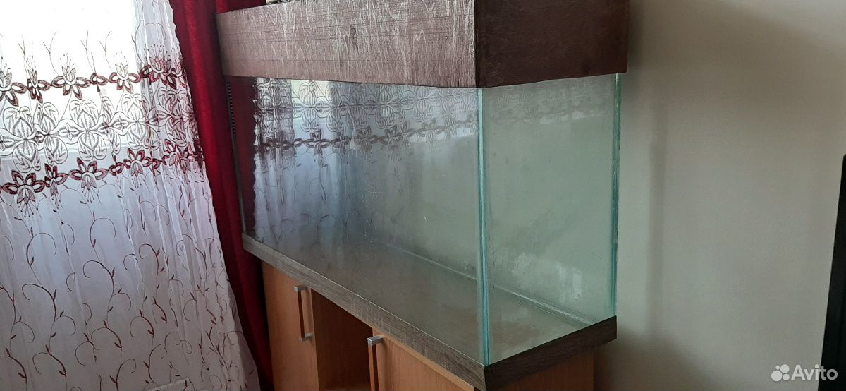 Продаётся аквариум