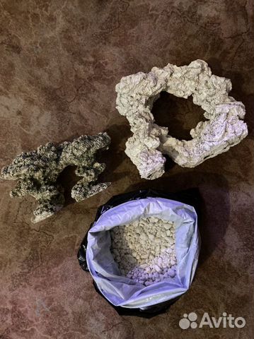 Грот и грунт для аквариума