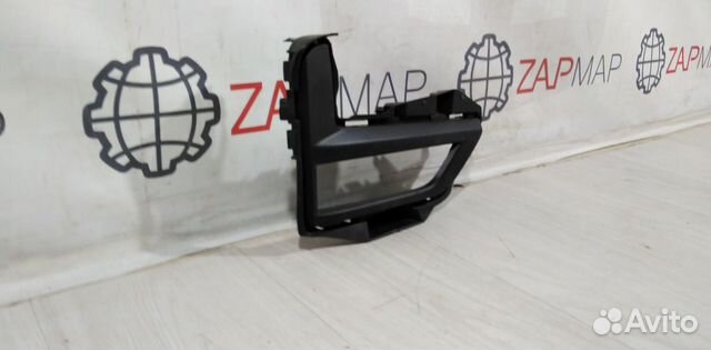Nissan X-Trail T32 Накладка фары правой в Москве, цена 800 руб ...